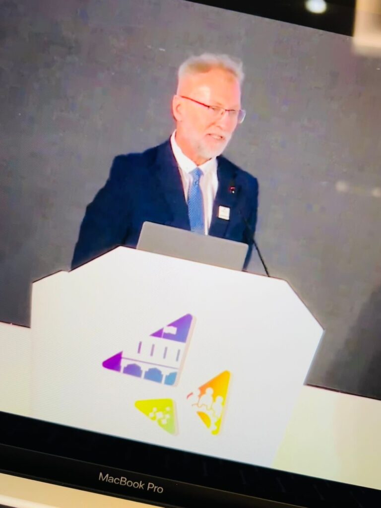 Conference Speeches: 8 Essentials for Success